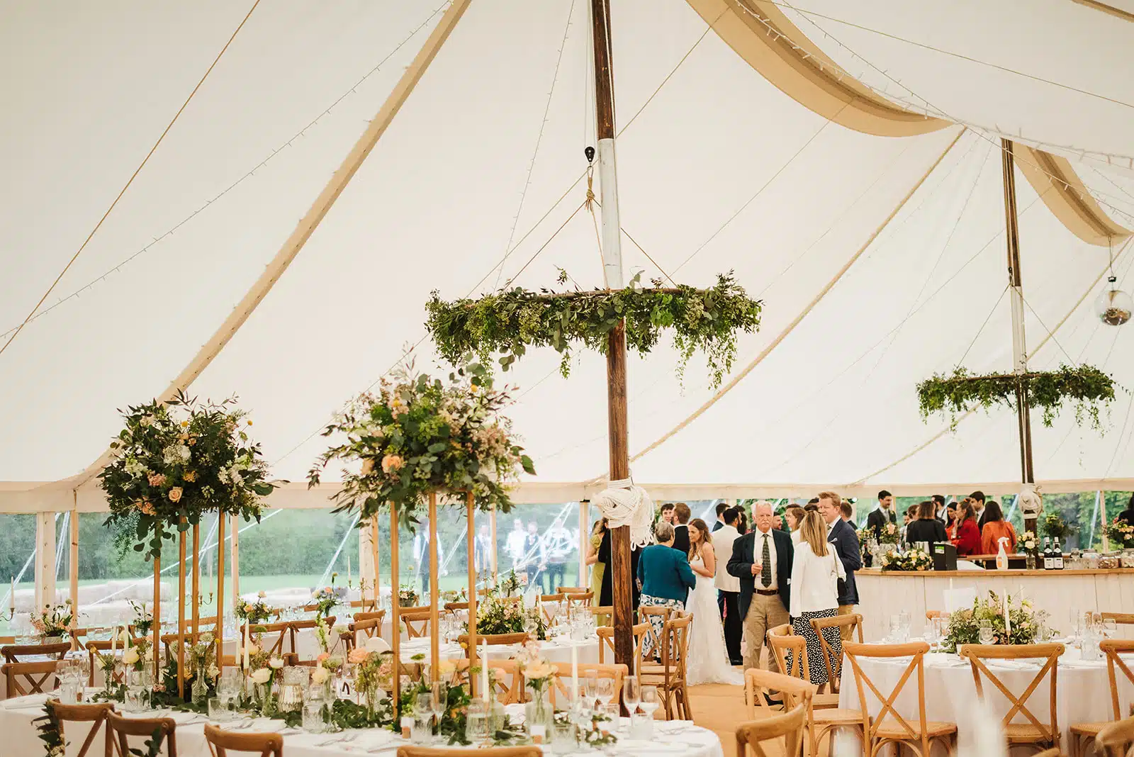 How much does a marquee wedding cost | Beachweddingtips.com